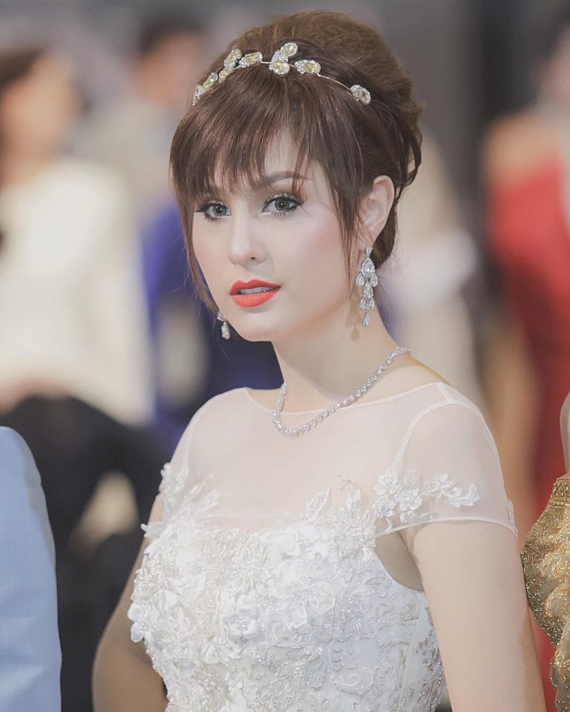 Finale Wedding Studio Collection 2016 - Thai Sirens